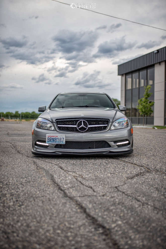 2011 Mercedes-Benz C300 with 18x8.5 30 ESR CS15 and 215/35R18 Lexani Lx ...