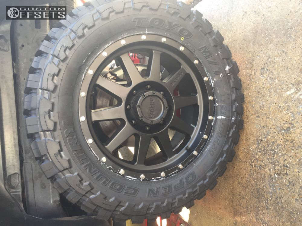 2014 Ram 2500 with 20x9 18 Method Standard and 35/12.5R20 Toyo Tires ...