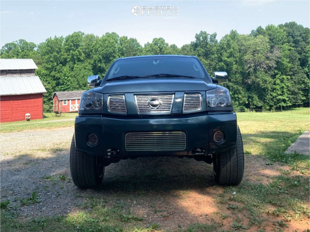 2006 Nissan Titan with 22x12 -44 TIS 544C and 33/12.5R22 Back Country ...