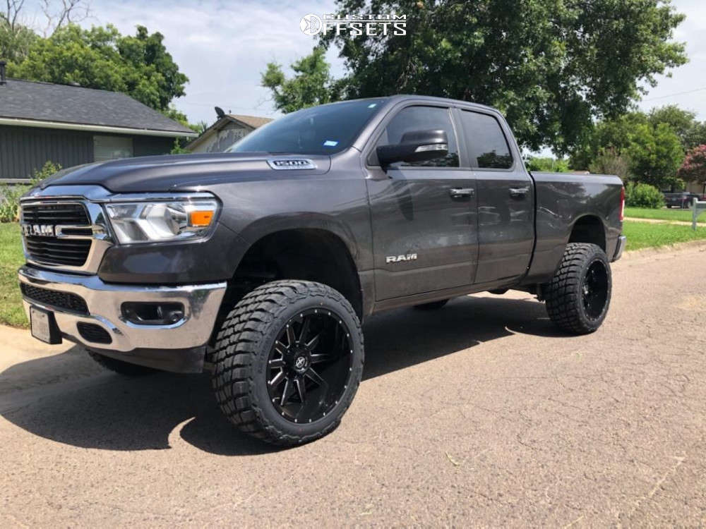 2019 Ram 1500 with 22x12 -44 XF Offroad Xf-219 and 35/12.5R22 Road One ...