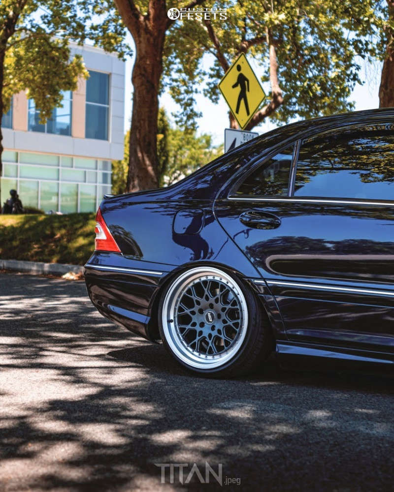 2007 Mercedes-Benz C230 with 18x8.5 30 ESR Cs3 and 215/35R18 Lexani ...