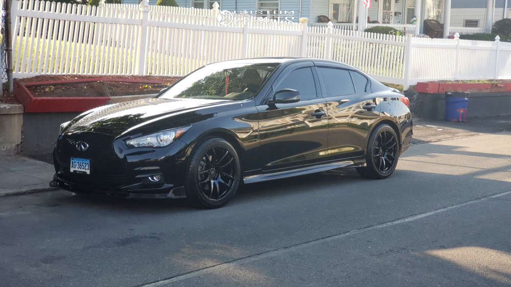 2016 INFINITI Q50 with 19x9.5 35 ESR Sr08 and 255/40R19 Toyo Tires ...