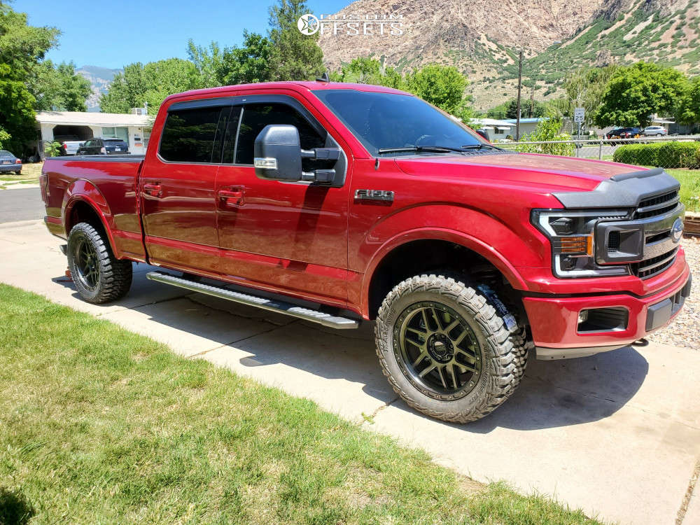 2019 Ford F-150 with 20x9 0 KMC Km544 and 33/12.5R20 Kanati Mud Hog and ...