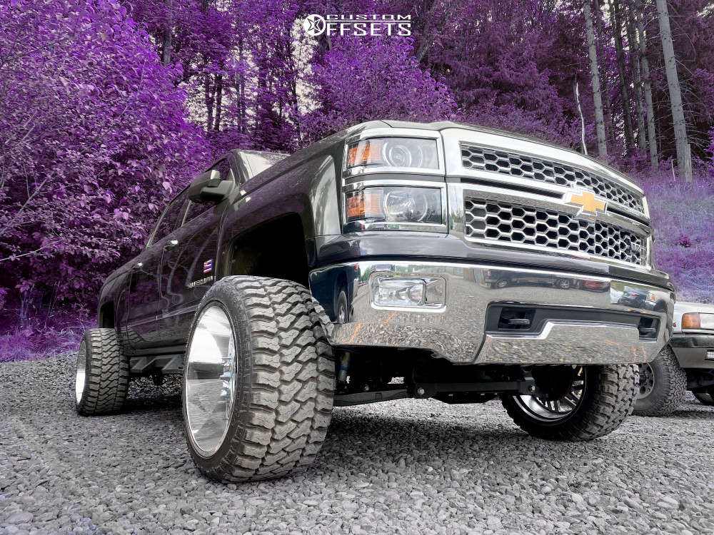 2015 Chevrolet Silverado 1500 with 22x14 -81 Hostile Jigsaw and 33/14 ...