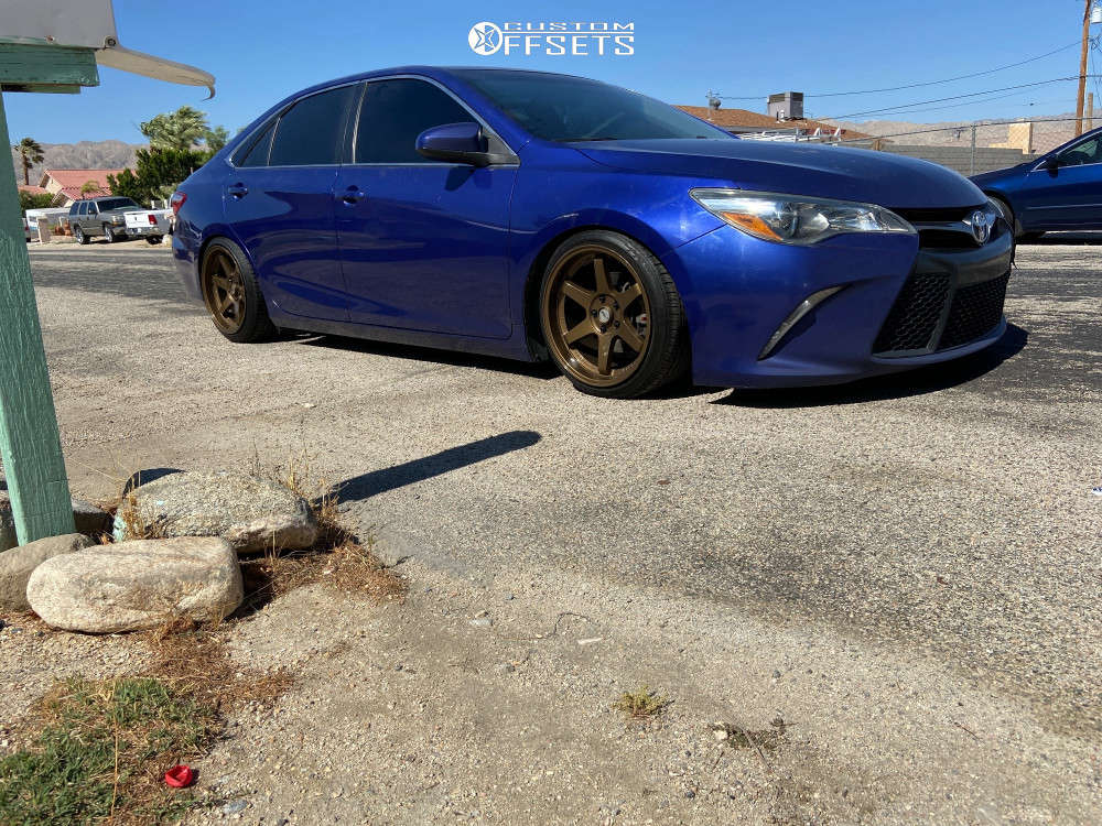 2015 Toyota Camry with 18x9.5 22 Varrstoen Es2 and 215/65R18 Federal ...