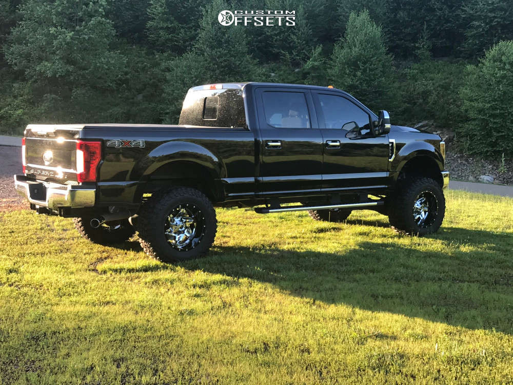 2019 Ford F-250 Super Duty with 20x12 -43 Fuel Rocker and 37/14.5R20 ...