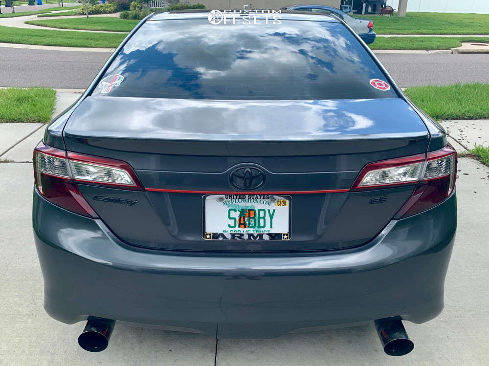 2012 Toyota Camry with 18x9 32 JNC Jnc026 and 225/45R18 Michelin Pilot ...