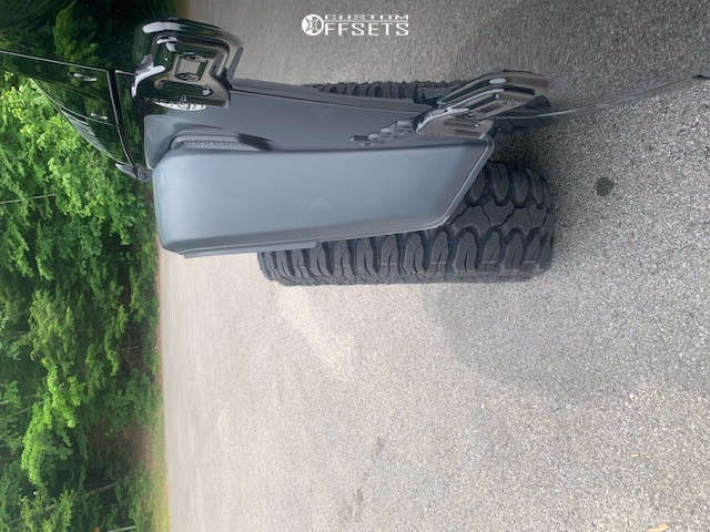 2020 Jeep Gladiator with 17x8.5 0 Method Hole and 35/12.5R17 Milestar ...