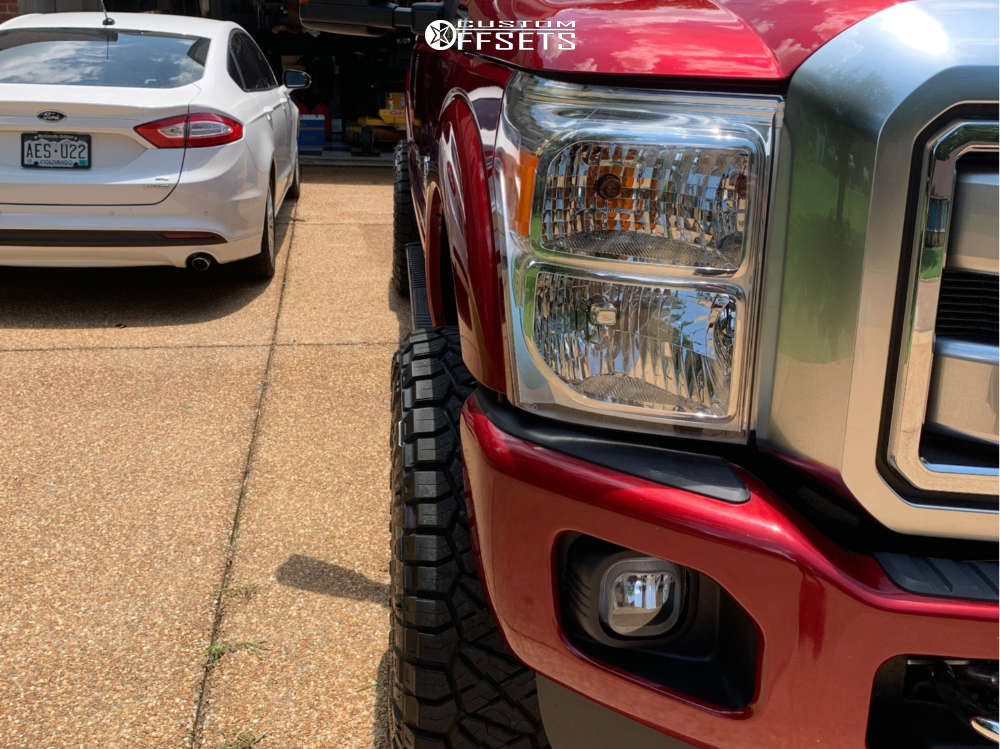 2015 Ford F-250 Super Duty with 20x10 -18 Moto Metal Mo992 and 35/12 ...