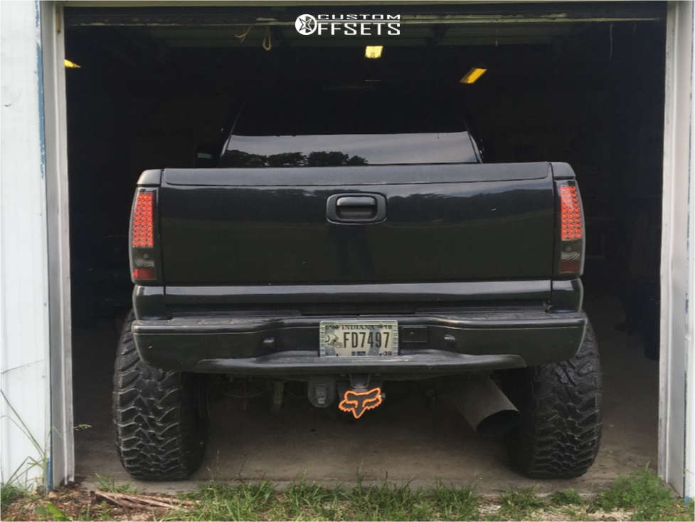 2006 Chevrolet Silverado 2500 HD with 22x14 -72 LRG 102 and 37/12.5R22 ...