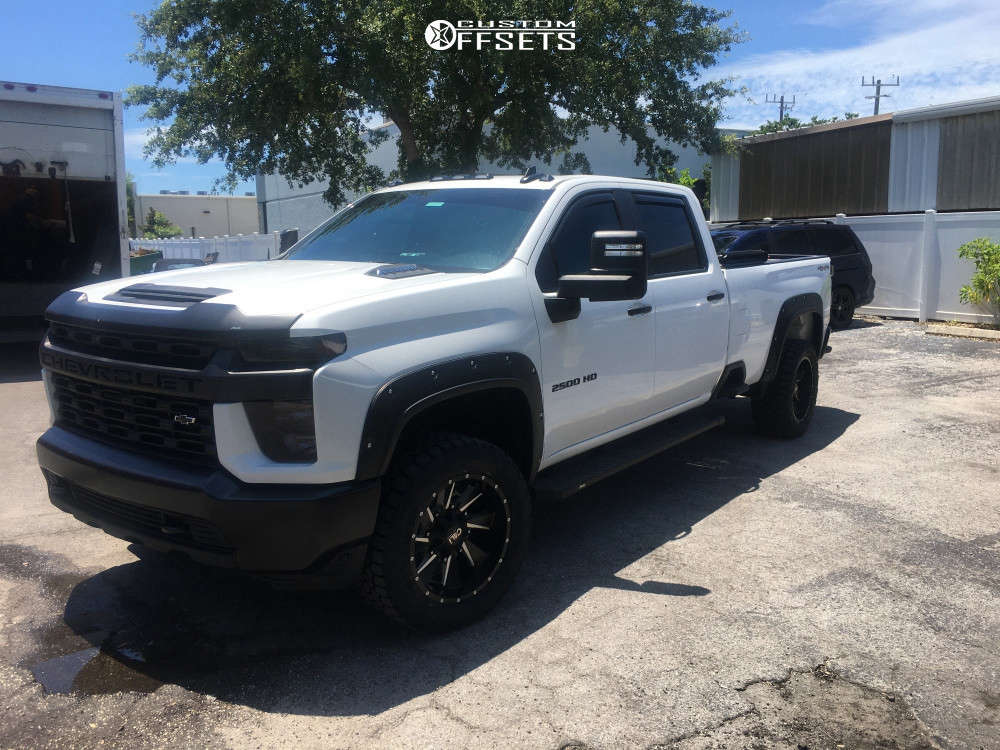 2020 Chevrolet Silverado 2500 HD with 20x10 -19 Cali Offroad Distorted ...