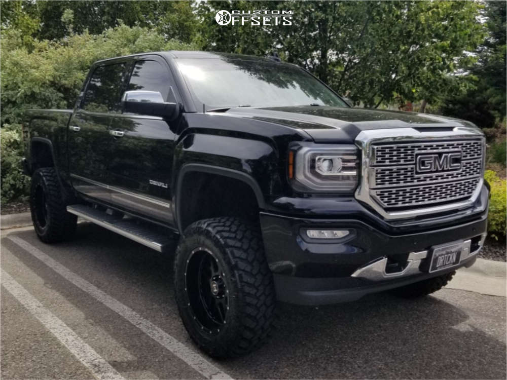 2018 GMC Sierra 1500 with 20x10 -19 Hostile Sprocket and 35/12.5R20 ...