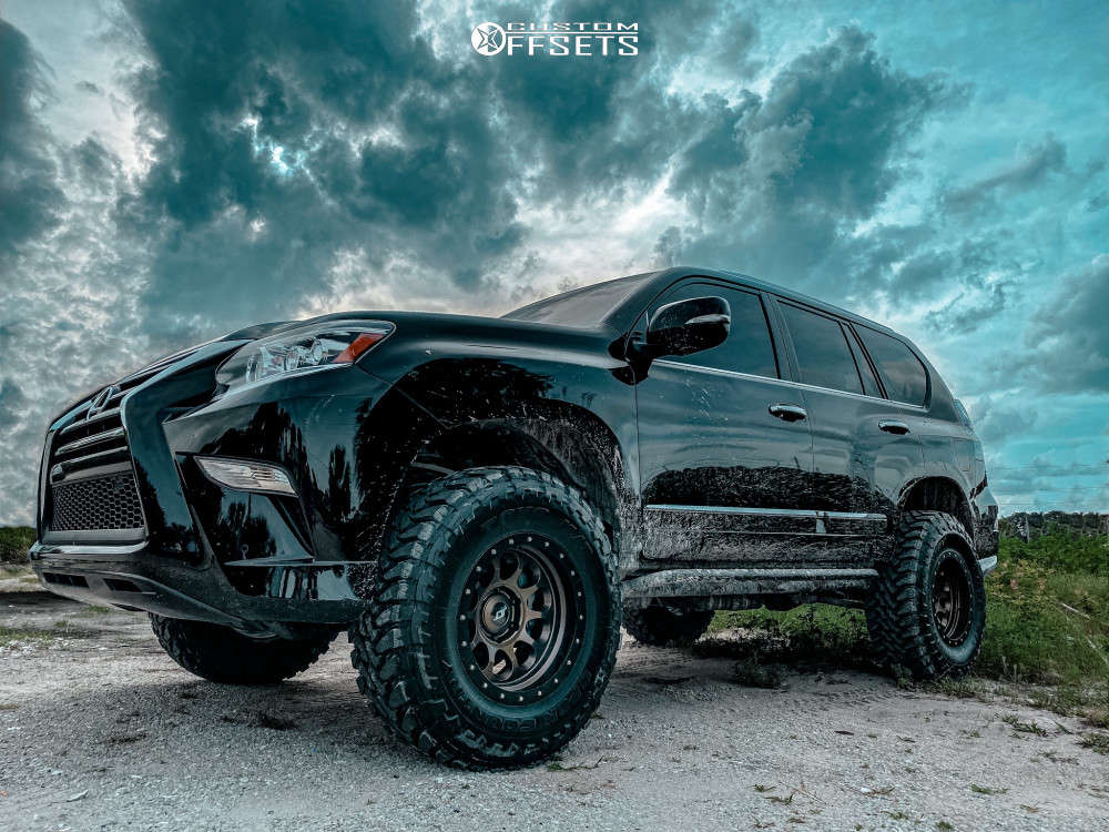 2018 Lexus GX460 with 17x9 -12 SCS Ray 10 and 35/12.5R17 Toyo Tires ...