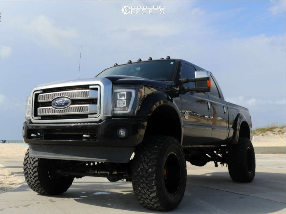 2016 Ford F-250 Super Duty with 20x12 -44 Havok H109 and 38/15.5R20 ...