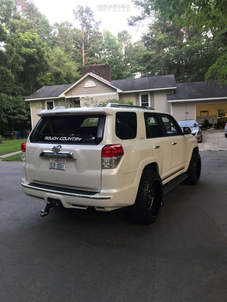 2011 Toyota 4Runner with 22x12 -44 TIS 544BM and 33/12.5R22 Atturo ...