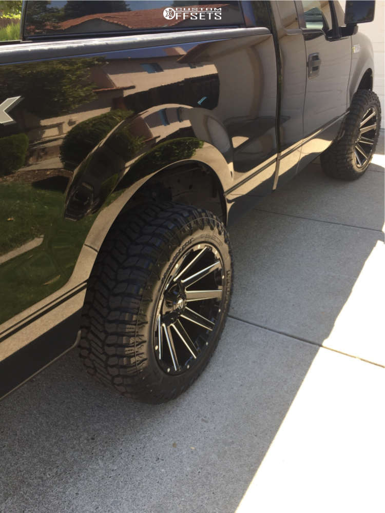 2005 Ford F-150 with 20x10 -19 Fuel Contra and 33/11.5R20 Radar ...