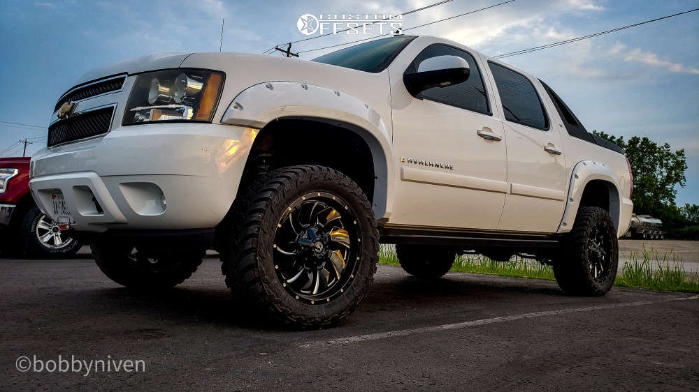 2007 Chevrolet Avalanche with 20x9 1 Fuel Cleaver and 33/12.5R20 AMP ...
