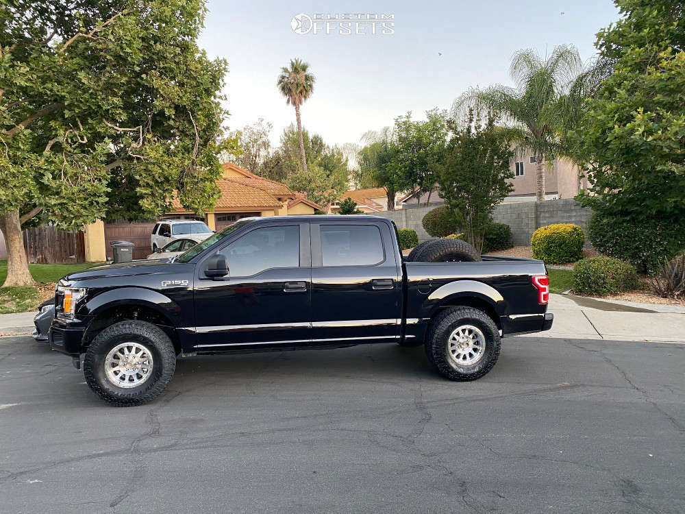 2019 Ford F-150 with 17x9 -12 Method Double Standard and 35/12.5R17 ...