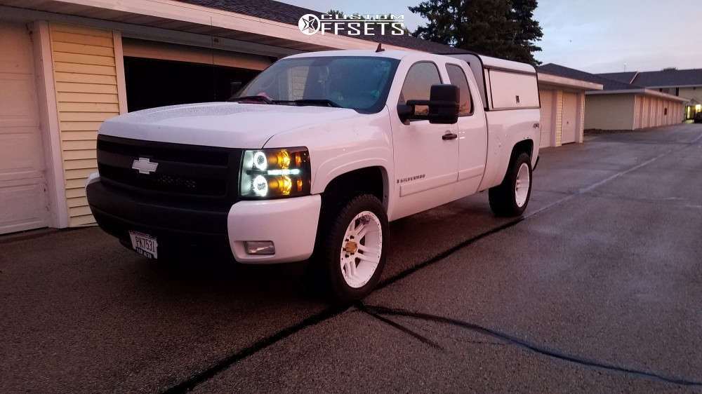 2008 Chevrolet Silverado 1500 with 20x10 -24 Moto Metal Mo951 and 305 ...