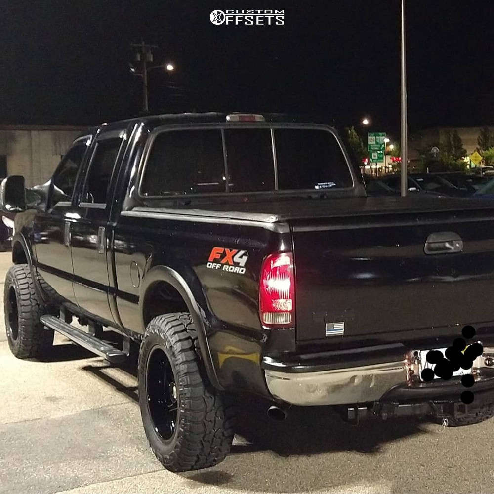 2005 Ford F-250 Super Duty with 20x10 -25 Toxic Lethal and 35/12.5R20 ...
