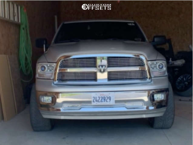 2012 Ram 1500 with 22x14 -76 Fuel Forged Ff30 and 305/45R22 Lexani Lx ...