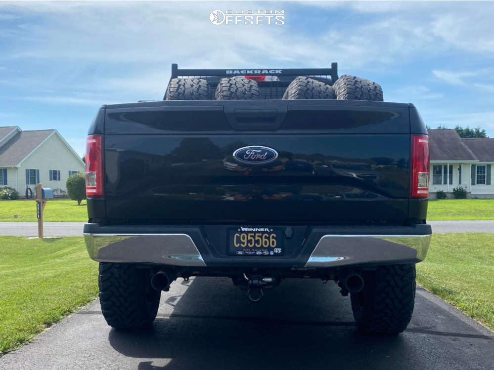 2015 Ford F-150 with 20x10 -18 Fuel Tech and 315/60R20 Toyo Tires Open ...