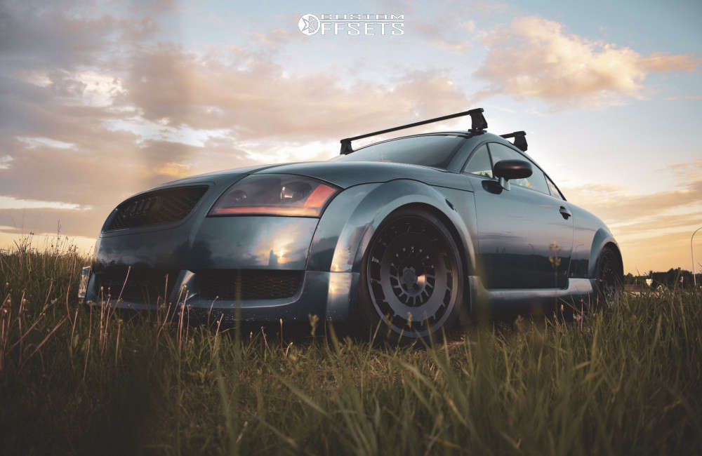 2003 Audi TT Quattro with 18x8.5 35 Rotiform Ccv and 225/40R18 Nitto ...