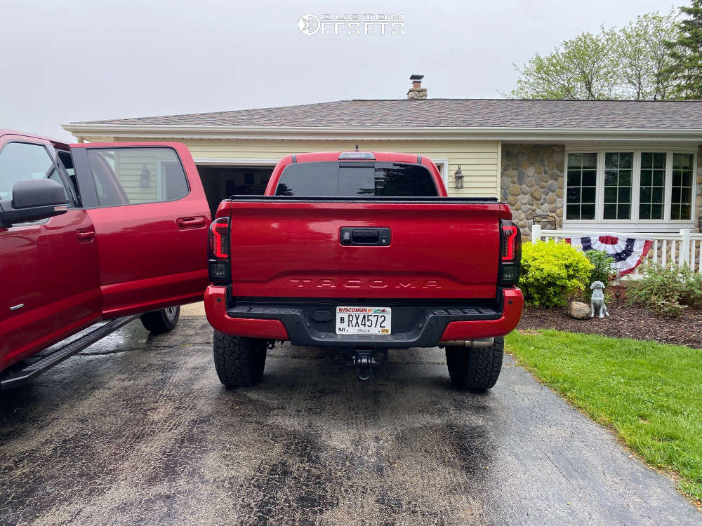 2017 Toyota Tacoma with 17x8.5 0 Method Nv and 32/10.5R17 Falken ...