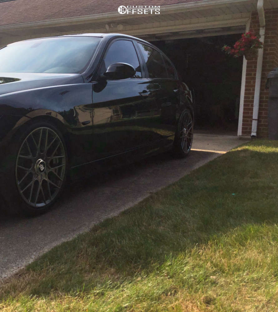 2006 BMW 325xi with 18x8.5 35 Rotiform Rse and 225/40R18 Vercelli ...