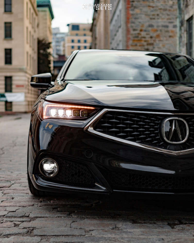 2019 Acura TLX with 20x10 45 Ferrada FR4 and 255/35R20 Mazzini Eco and ...
