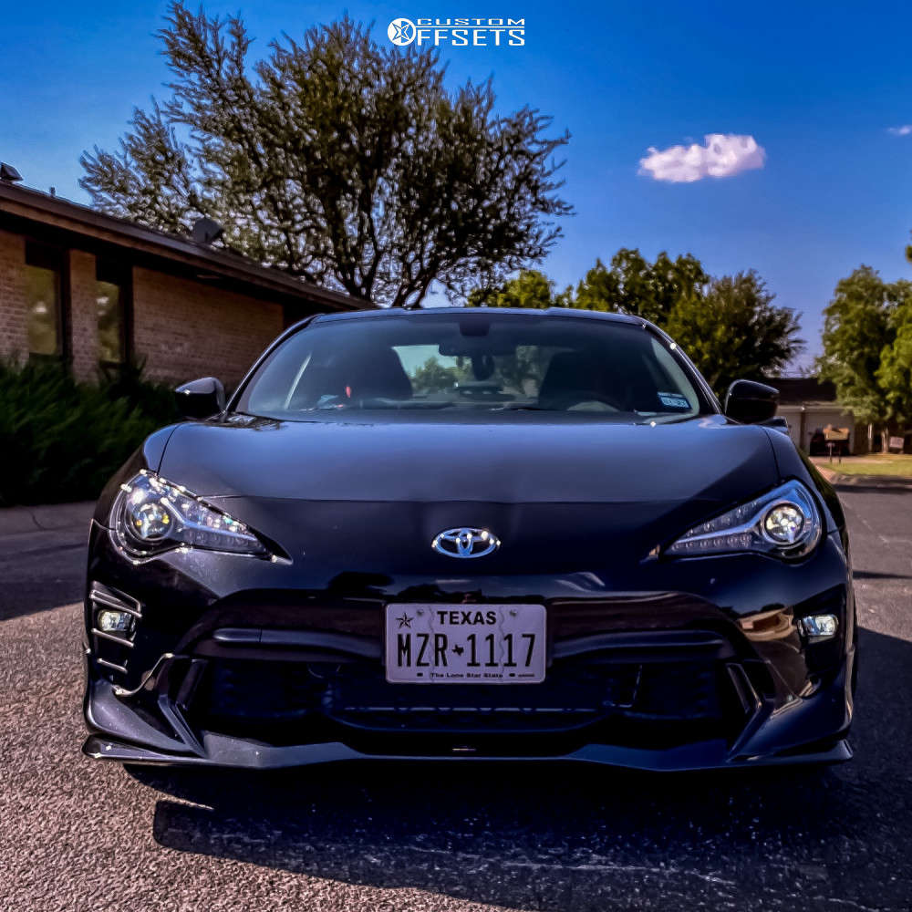2019 Toyota 86 with 18x9.5 38 AVID1 AV20 and 255/35R18 Federal SS595 ...