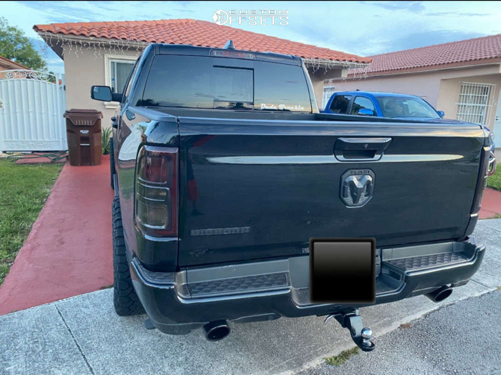 2020 Ram 1500 with 20x10 -12 RBP 71r and 33/12.5R20 Kenda Klever R/t ...