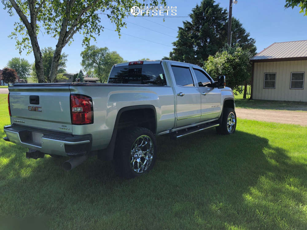 2018 GMC Sierra 2500 HD with 22x10 -25 Hostile Rage and 33/12.5R22 Toyo ...