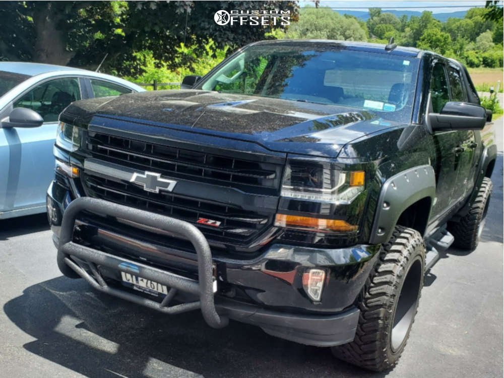 2018 Chevrolet Silverado 1500 with 20x12 -51 Vision Razor and 285/50R20 ...
