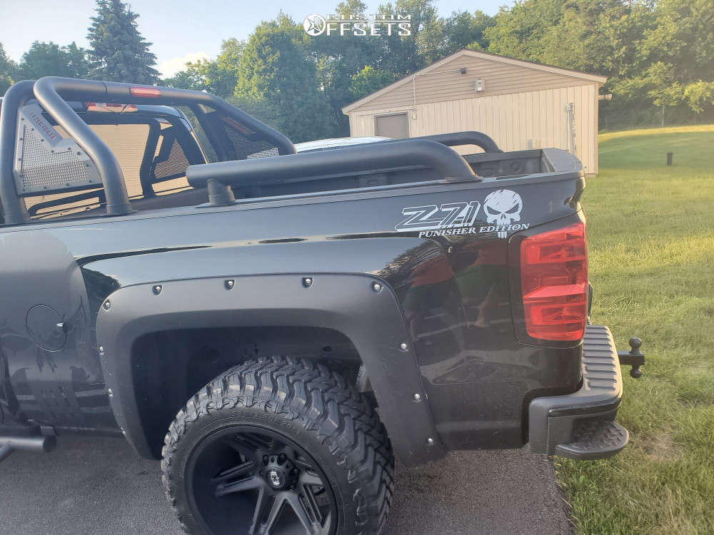 2018 Chevrolet Silverado 1500 with 20x12 -51 Vision Razor and 285/50R20 ...