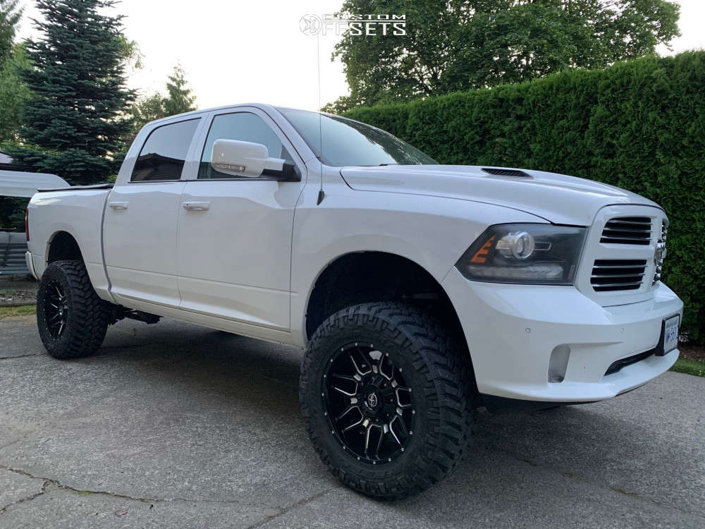 2014 Ram 1500 with 20x10 -24 XF Offroad Xf-222 and 35/12.5R20 Nitto ...