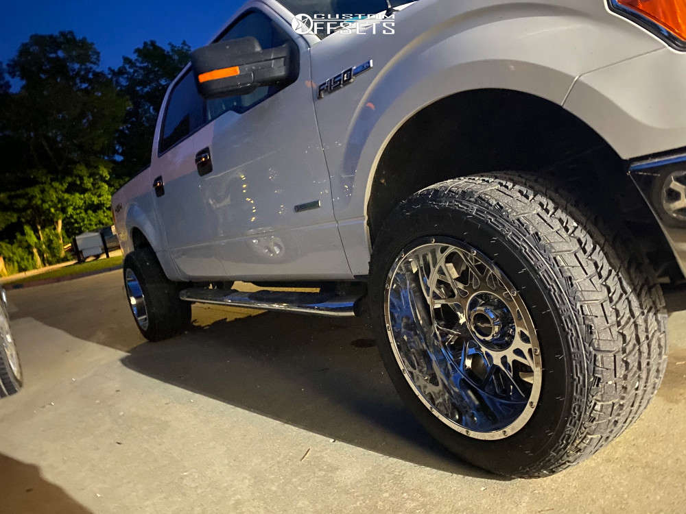 2013 Ford F-150 with 20x12 -51 Vision Rocker and 32/12.5R20 Kenda ...