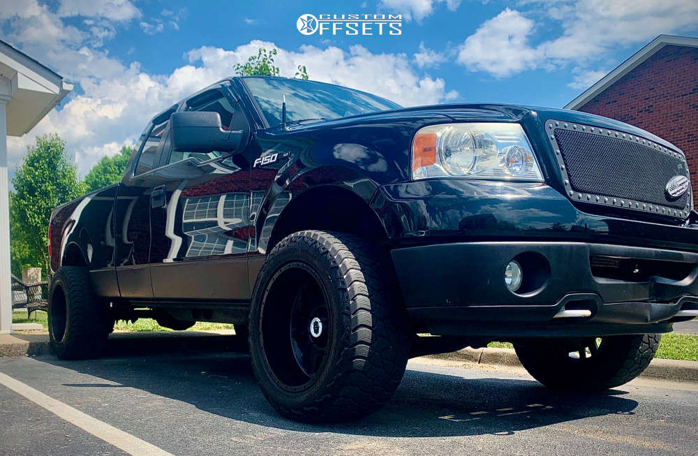 2006 Ford F-150 with 22x14 -76 TIS 544BM and 33/12.5R22 Fury Offroad ...