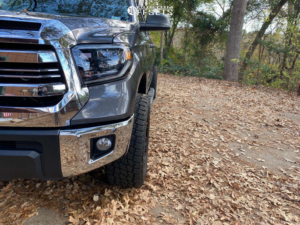 2017 Toyota Tundra with 20x9 1 Fuel Contra and 285/55R20 Nitto Terra ...