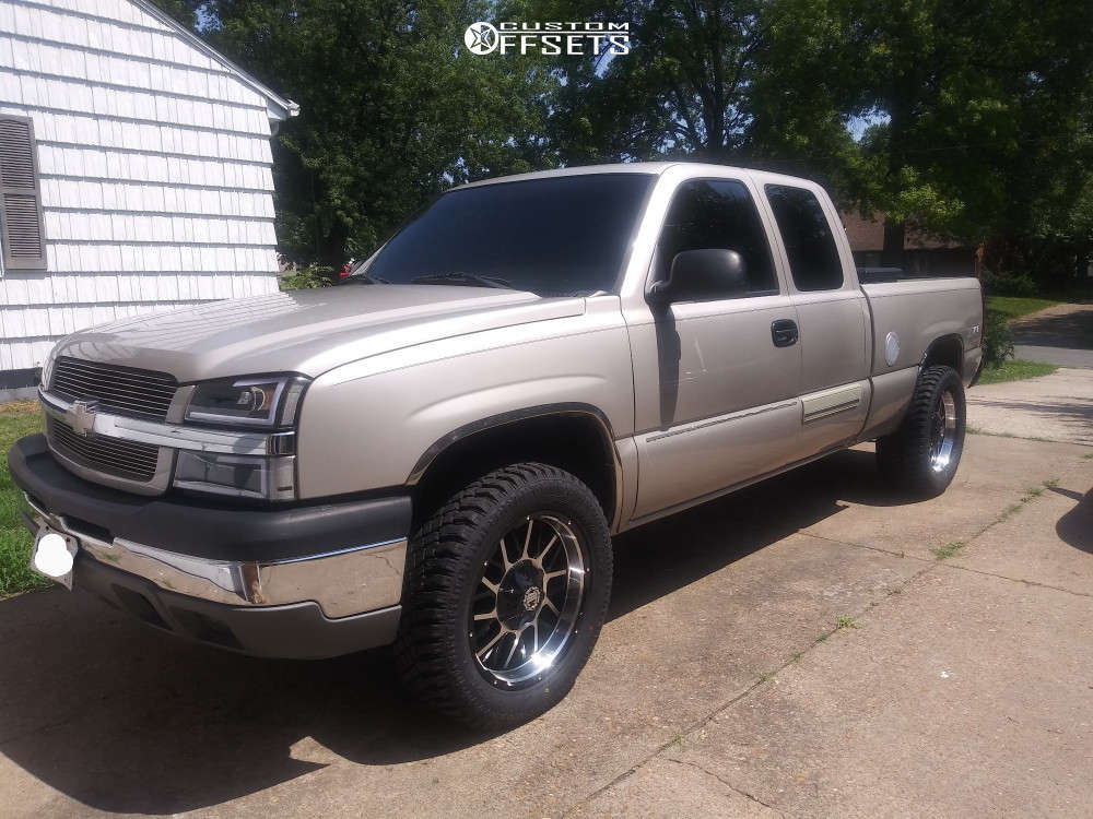 2005 Chevrolet Silverado 1500 with 20x9 -12 Xtreme Nx-12 and 305/50R20 ...