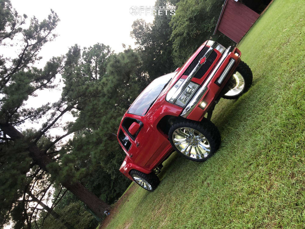 2012 Chevrolet Colorado with 24x9 32 Replica Split 7s and 33/12.5R24 ...