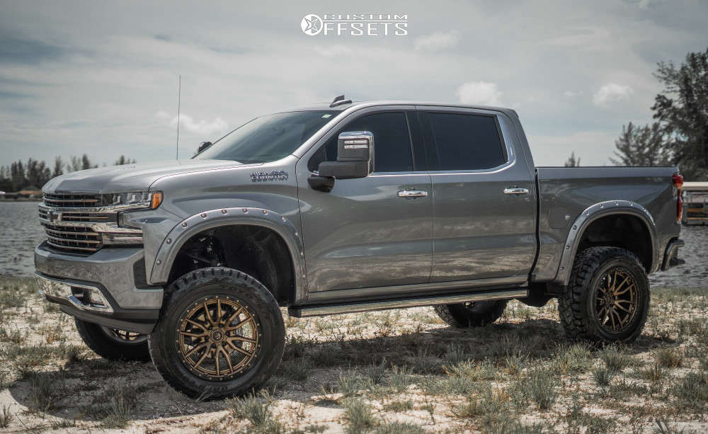 2020 Chevrolet Silverado 1500 with 22x10 -13 Fuel Rebel and 37/12.5R22 ...