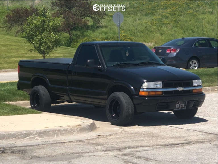 1998 Chevrolet S10 with 15x10 -88 Bart Wheels Super Trucker and 225 ...