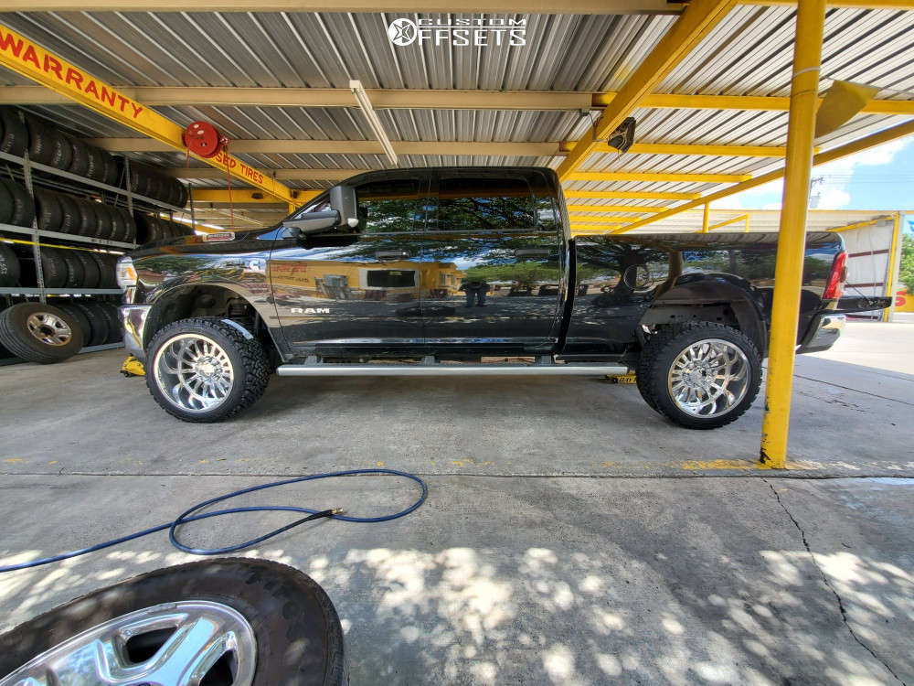 2019 Ram 2500 with 22x12 -51 Cali Offroad Summit and 33/12.5R22 Venom ...