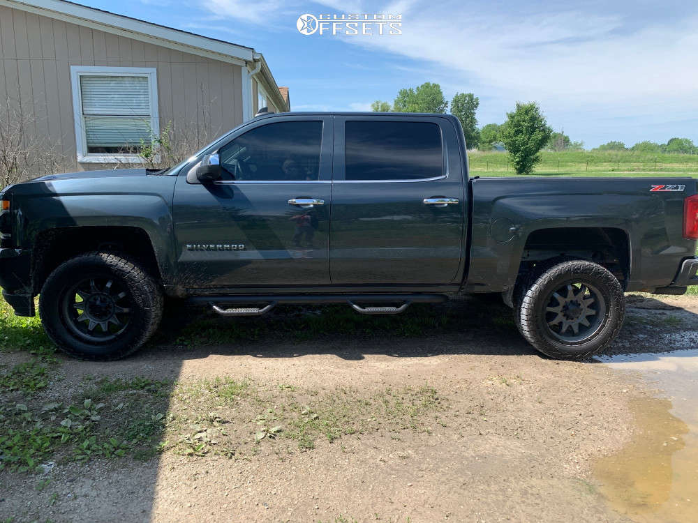 2017 Chevrolet Silverado 1500 with 20x10 -19 Dirty Life Roadkill and 33 ...