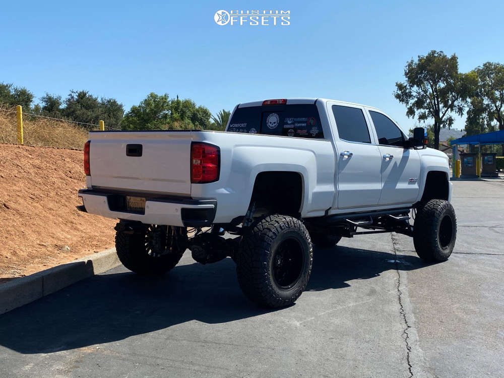 2016 Chevrolet Silverado 2500 HD with 20x12 -44 V-Rock Anvil and 38/13 ...