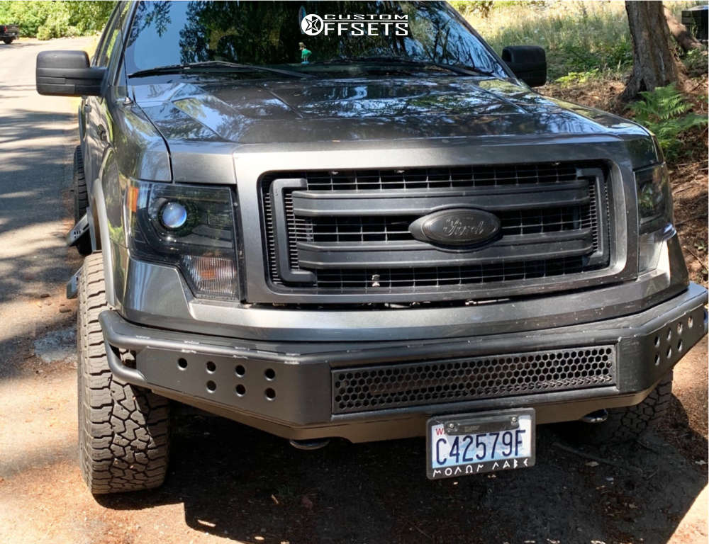 2013 Ford F-150 with 18x9 -12 Vision Prowler and 32/10.5R18 Falken ...