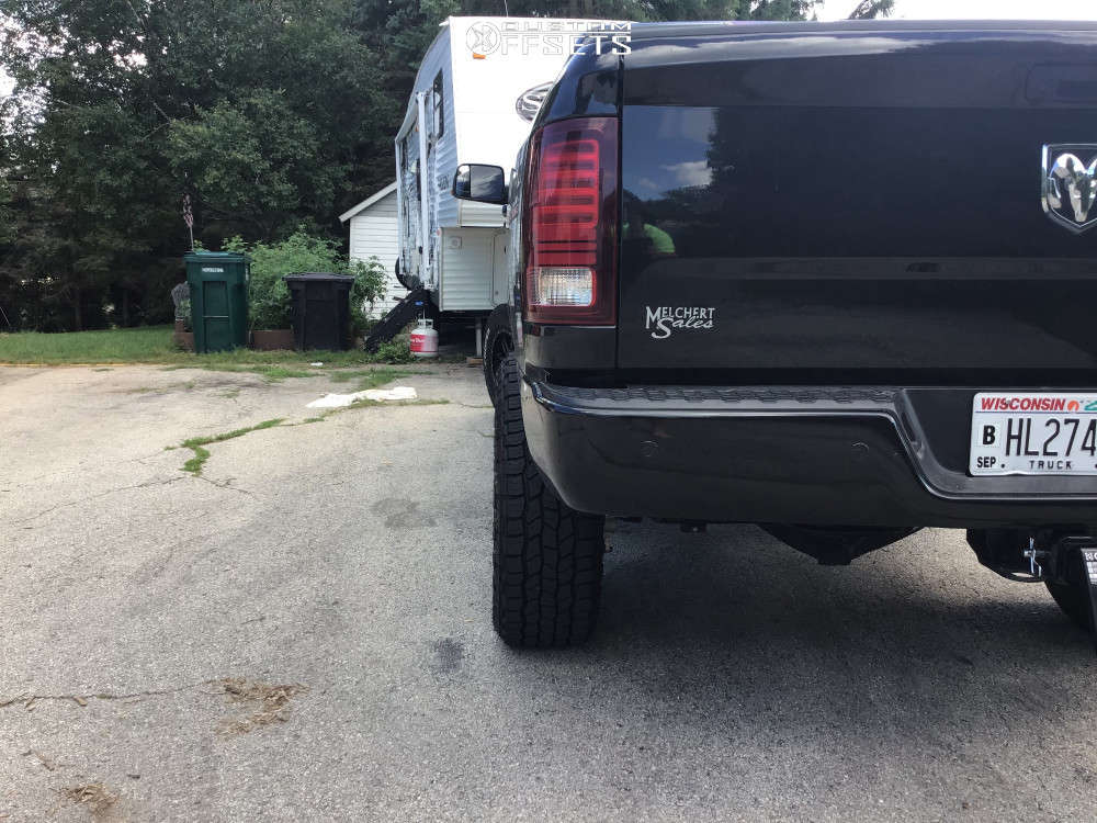 2018 Ram 2500 with 20x9 18 DX4 7s and 275/65R20 Cooper Discoverer At3 ...