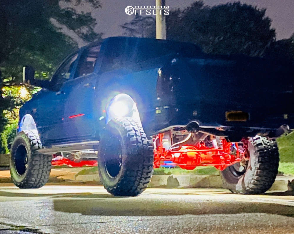 2017 Ram 1500 with 20x12 -44 Red Dirt Road Rd01 and 40/15.5R20 Federal ...