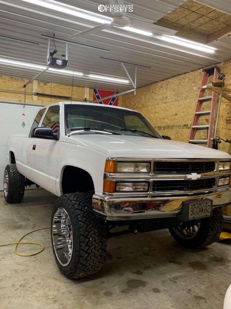 1997 Chevrolet K1500 with 22x12 -51 Vision Rocker and 35/12.5R22 Venom ...
